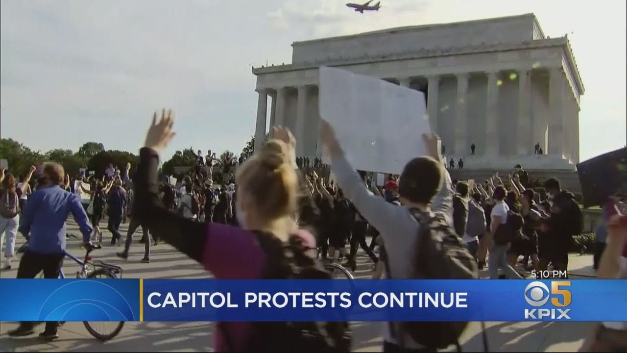 Demonstrators Gather In Front Of White House In Washington D.C. - YouTube
