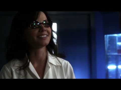 erica durance kick guy in the balls (smallville)