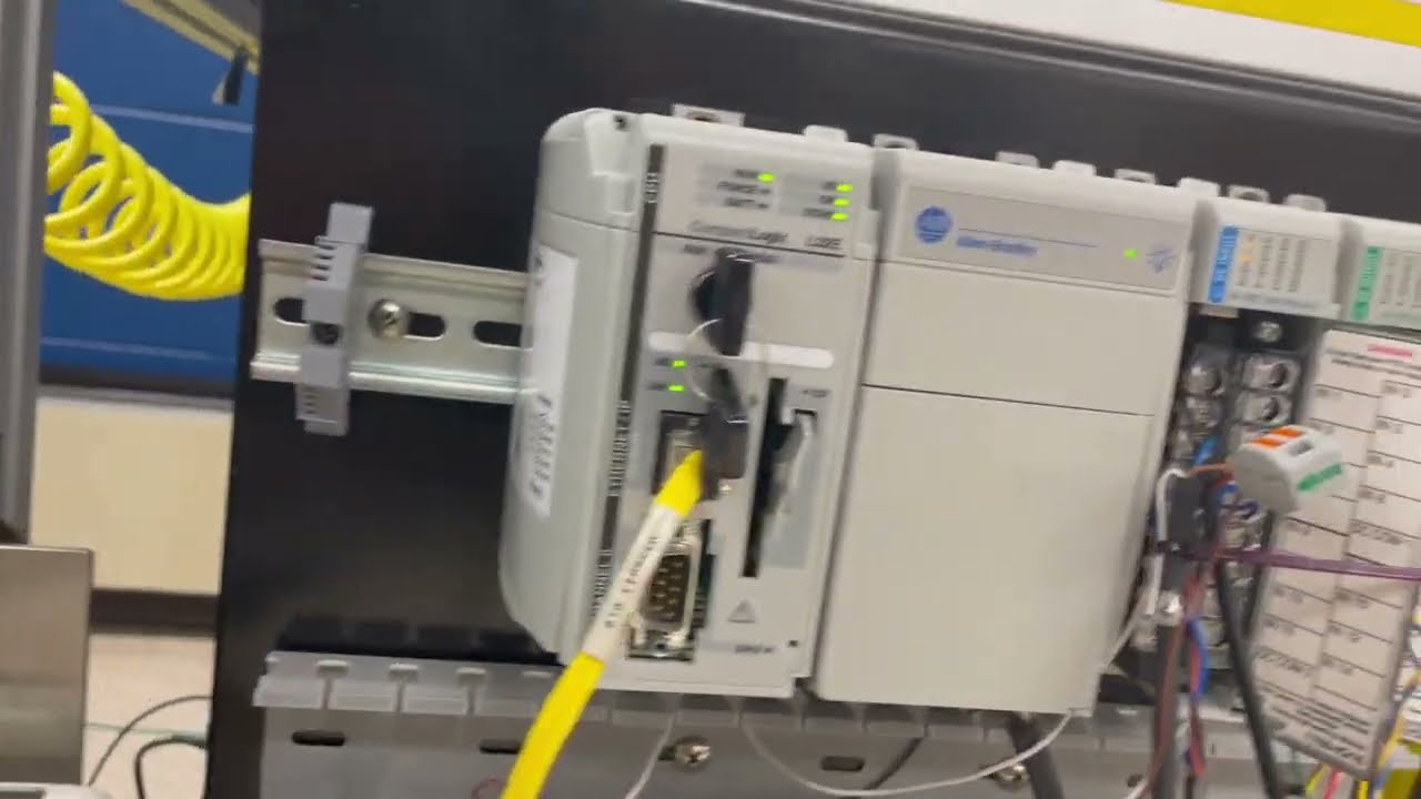 Inspection line for Tin-capped glass vials. Adv. PLC Class Project ...