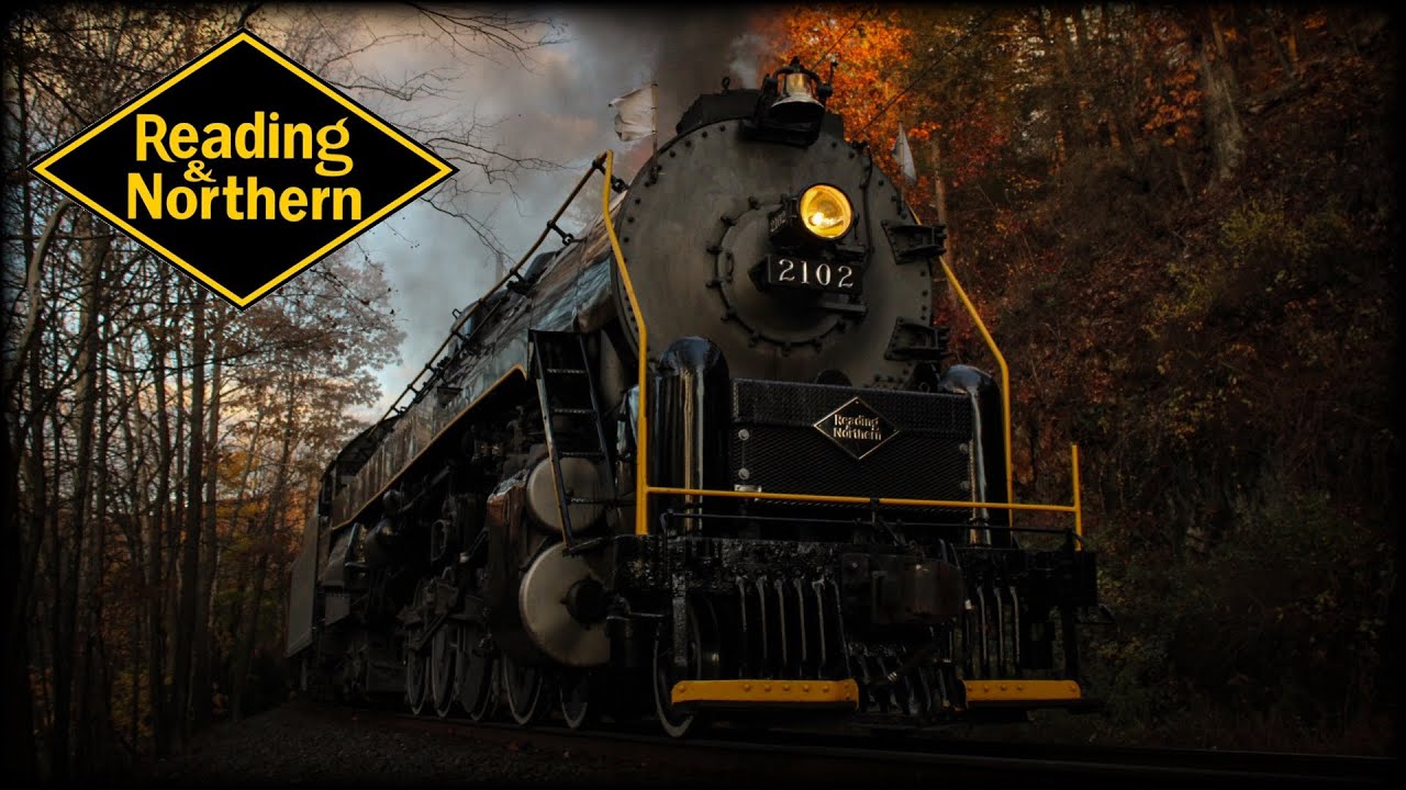 Reading & Northern 2102: The Foliage Flyer - YouTube