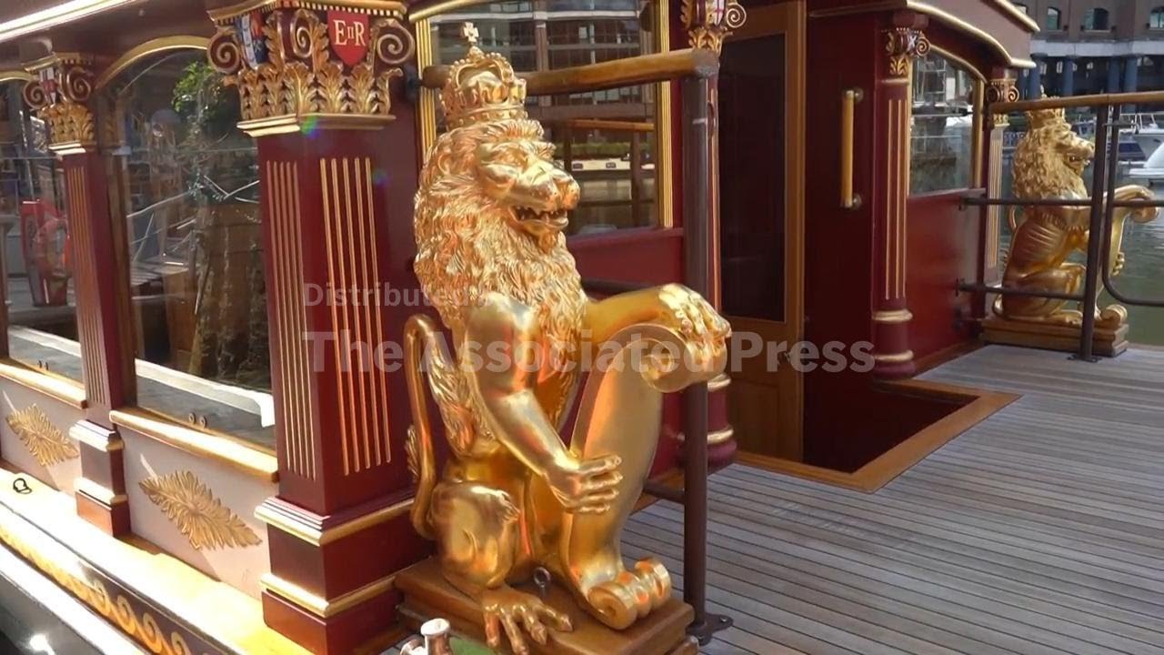Viking longboat and Royal Barge turn heads in London - YouTube
