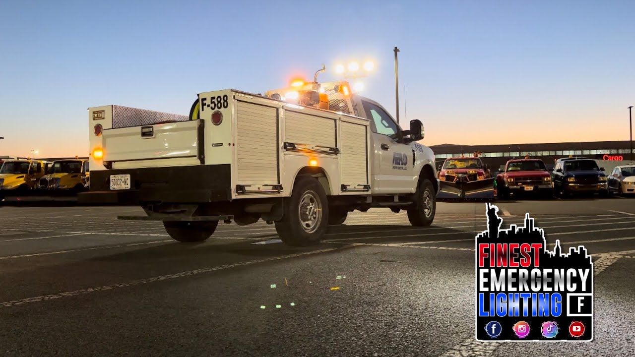 Extremely Bright Ford Roadside Truck Lighting Construction/Maintenance ...