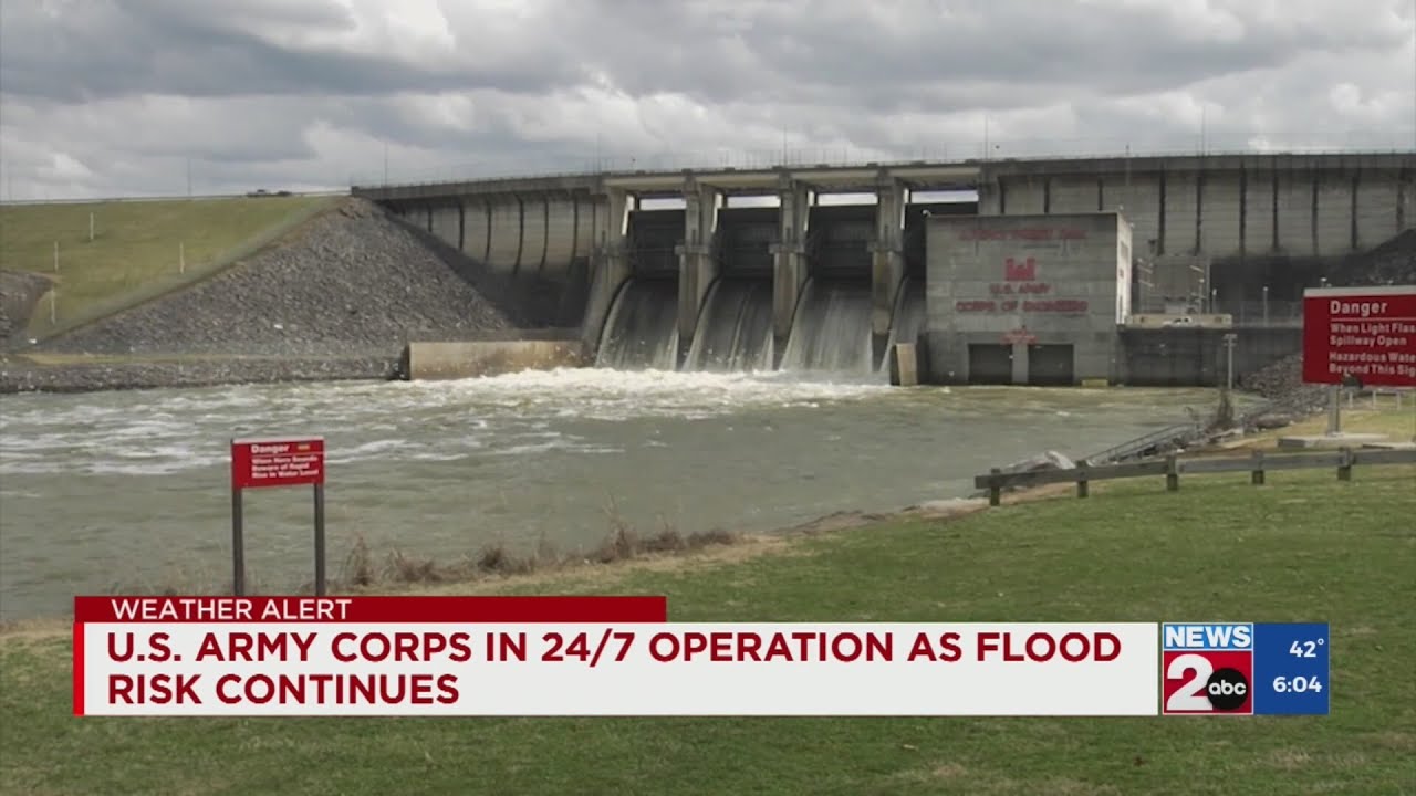 U.S. Army Corps in 24/7 operation as flood risk continues - YouTube
