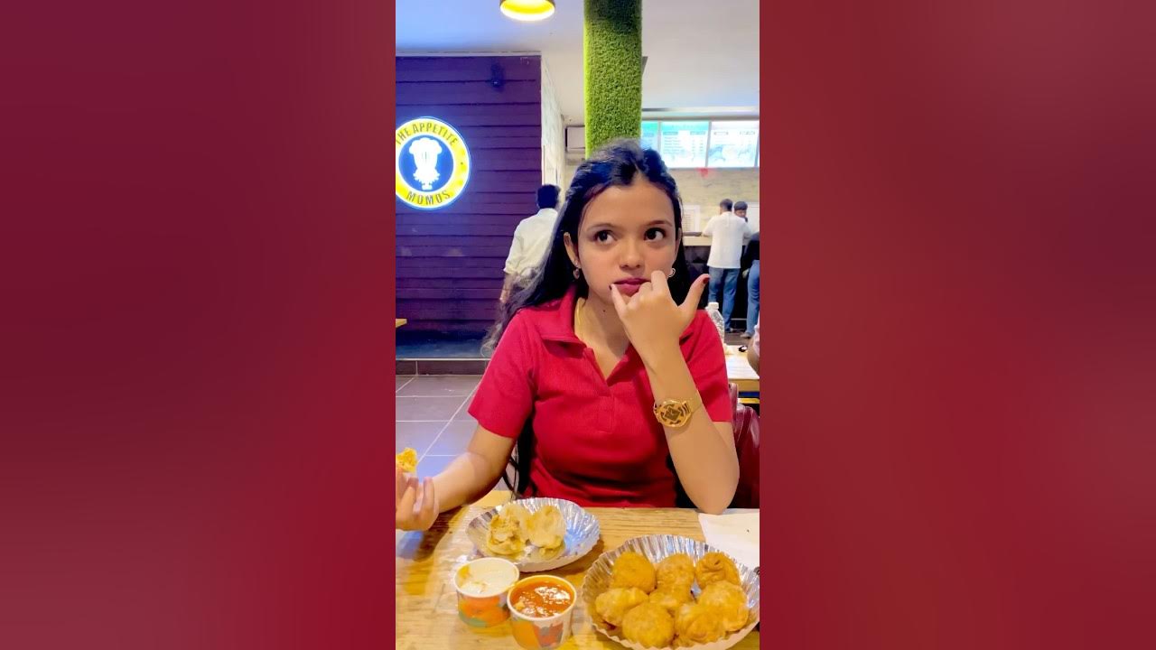 Steamed Momos 🥟😍 || Thane Best Veg Momos #shorts #momos - YouTube