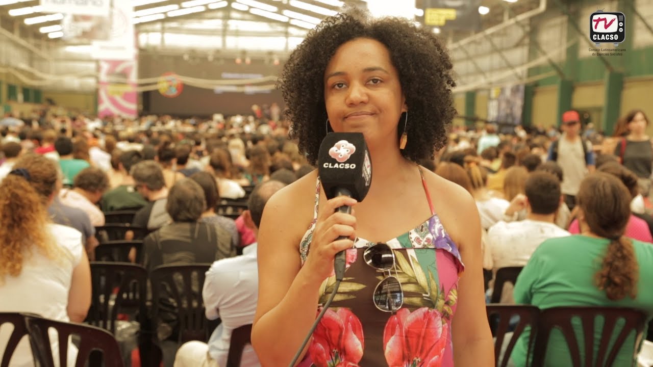 Livia (Brasil), participante de #CLACSO2018 - YouTube