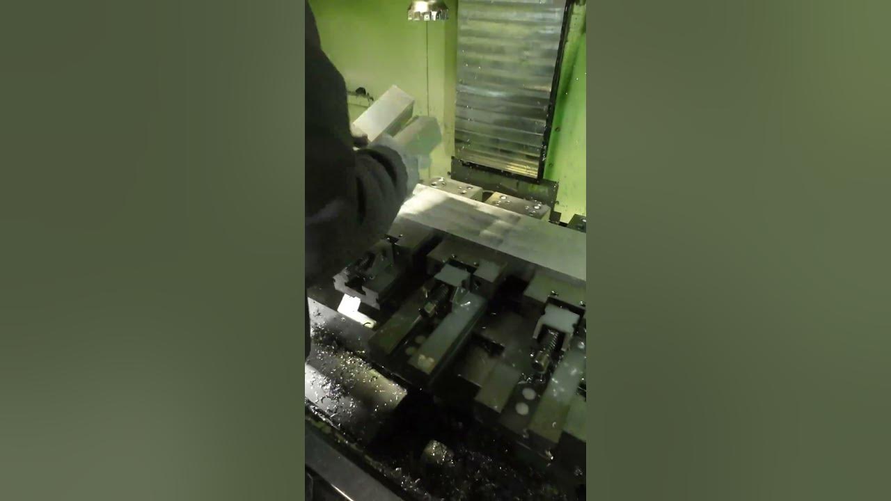 FLOOR FACING macro cycle #cnc #fanuc #machine #milling #shorts - YouTube