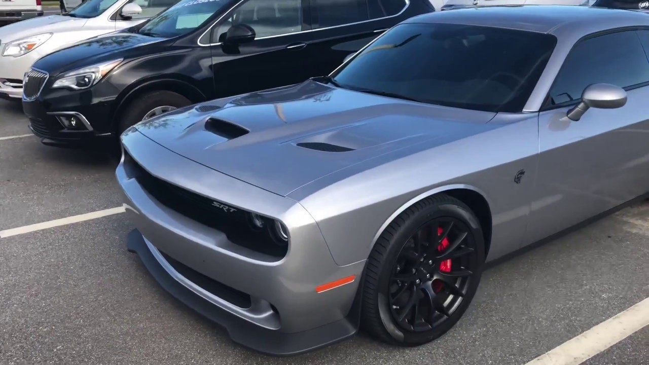 Driving a Dodge hellcat for the first time 😮 - YouTube