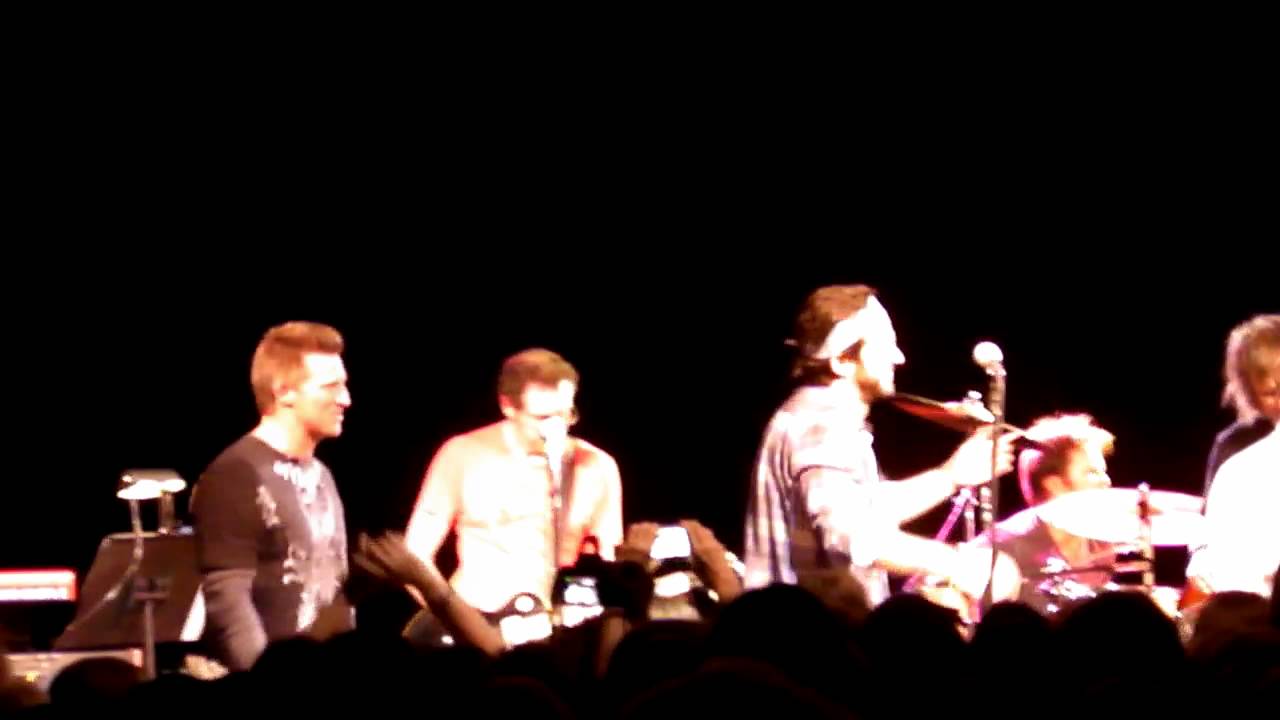 PORT CHUCK - Born TO Run.MP4 - YouTube