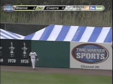 Ryan Mulhern HR to RIGHT - YouTube