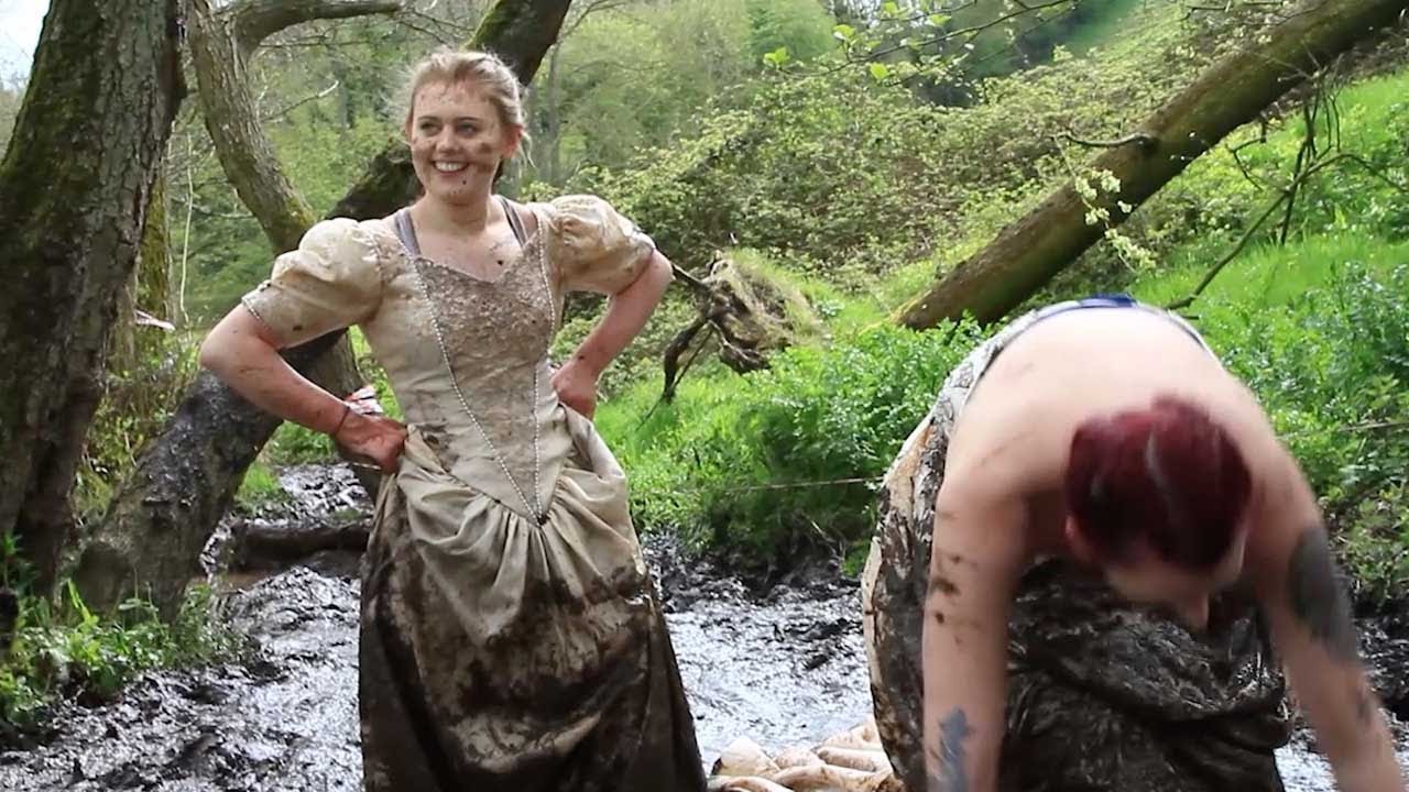 Prom Dress In Mud Page 4 Fashion Dresses