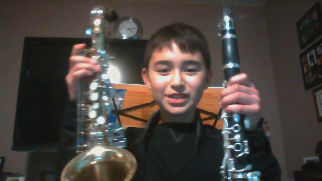 SAX VS CLARINET who will win? - YouTube