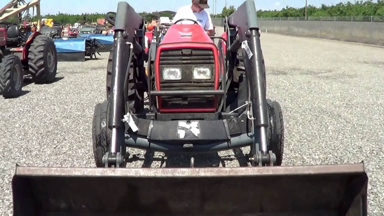 Lot 544: Smith Rances Auction: Massey Ferguson 492 Wheel Tractor with ...