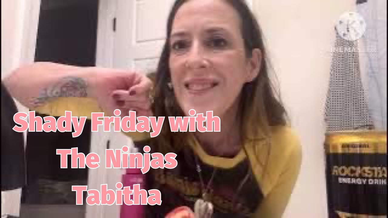 Getting Shady with @Tabbysbeautychannel ASMR#asmr #asmrvideo #asmrmakeup #eyeshadow - YouTube