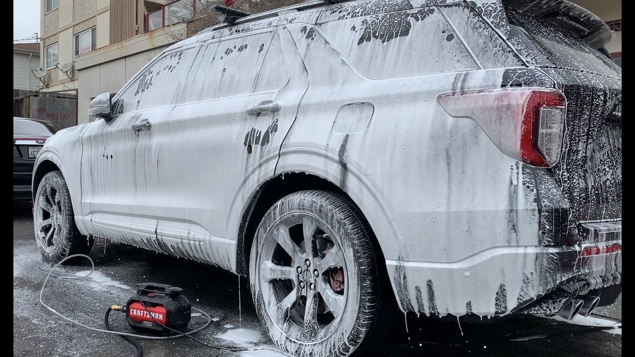 Super Cleaning A Ford Explorer ST - YouTube