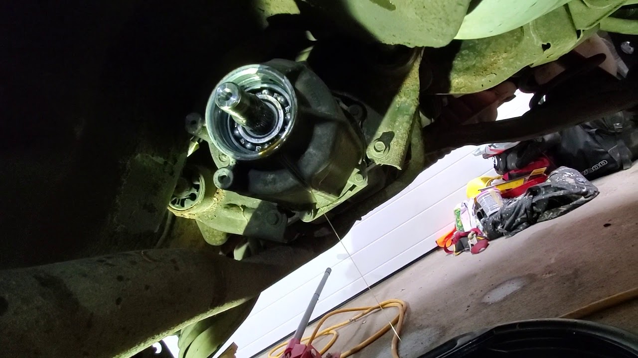 How to Replace Diff Pinion Seal on Ford Edge - YouTube