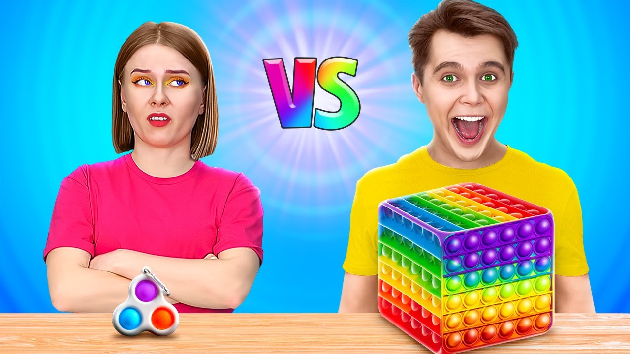 RIESIG VS WINZIG CHALLENGE || Unterschiedliche Food-Challenges für 24 ...