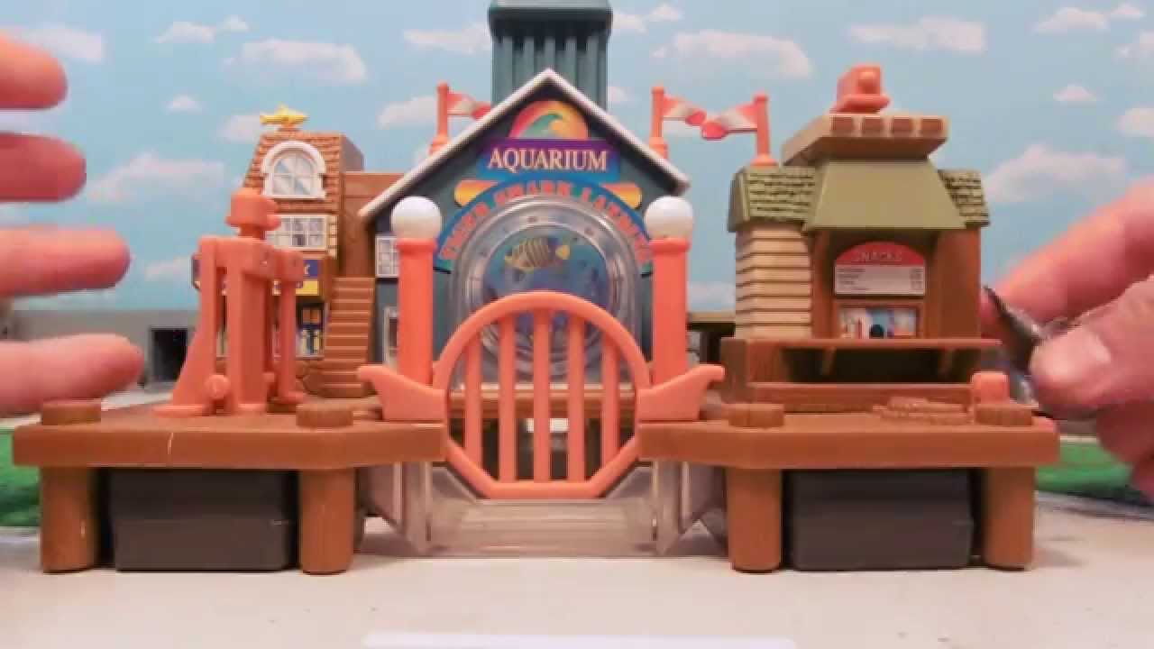 TIGER SHARK LANDING AQUARIUM micro machines playset review! - YouTube
