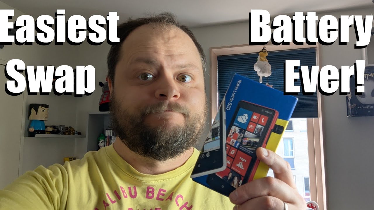 Nokia Lumia 820 Battery replacement. We should go back to this! - YouTube