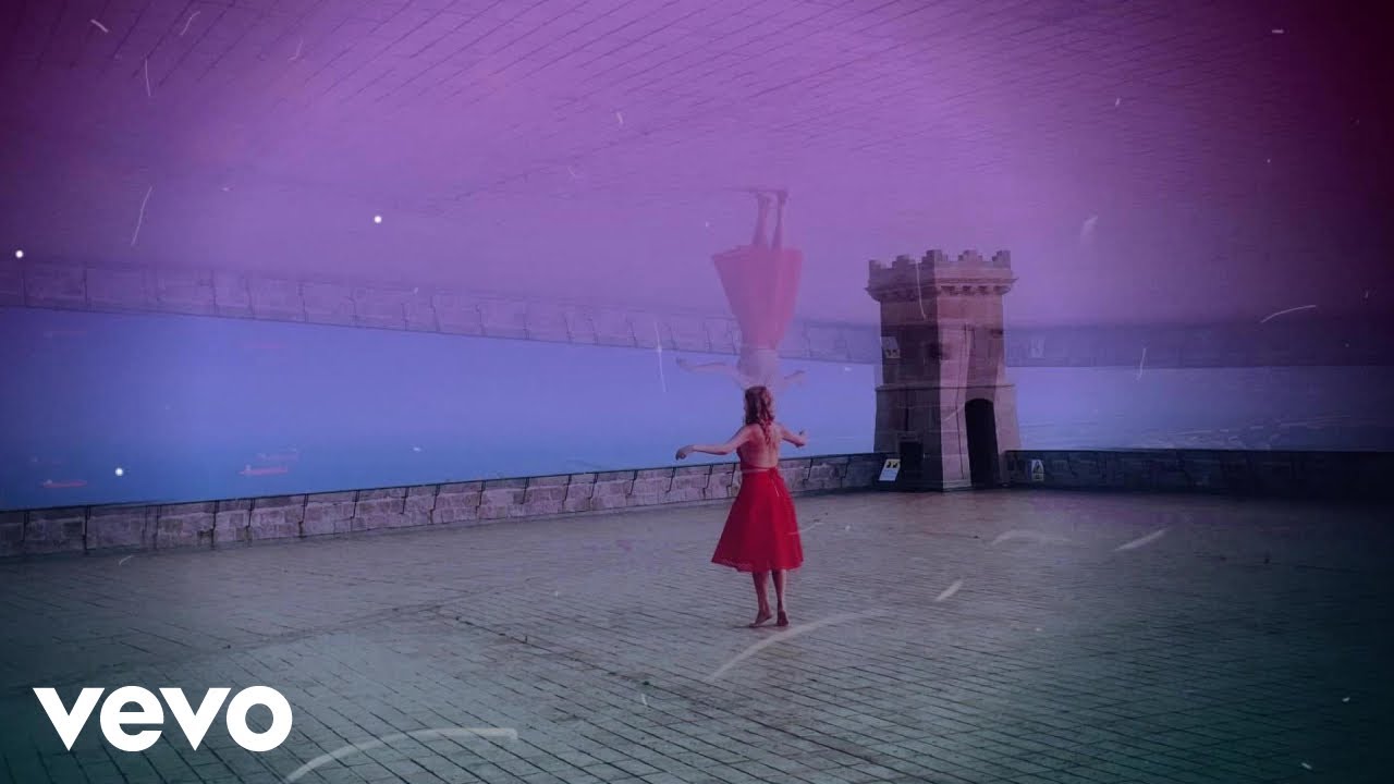 Athena Lim - The Last (Official Lyric Video) - YouTube