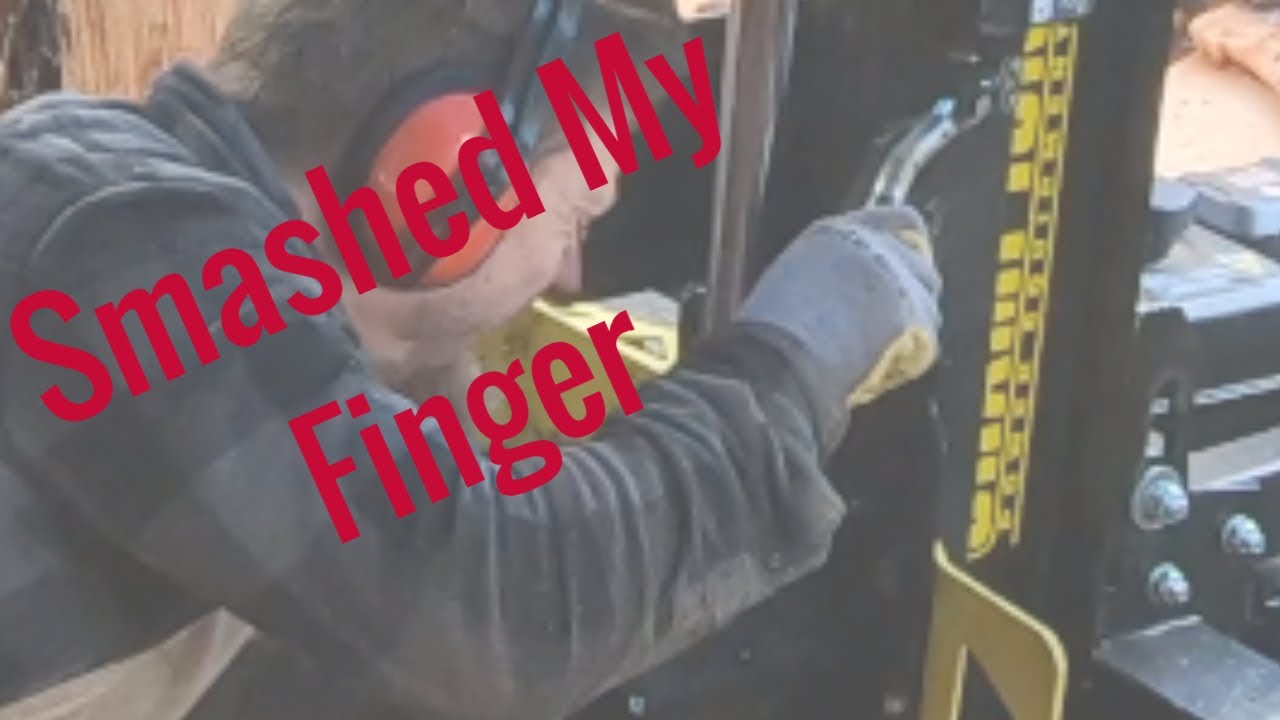 Smashed My Finger - YouTube