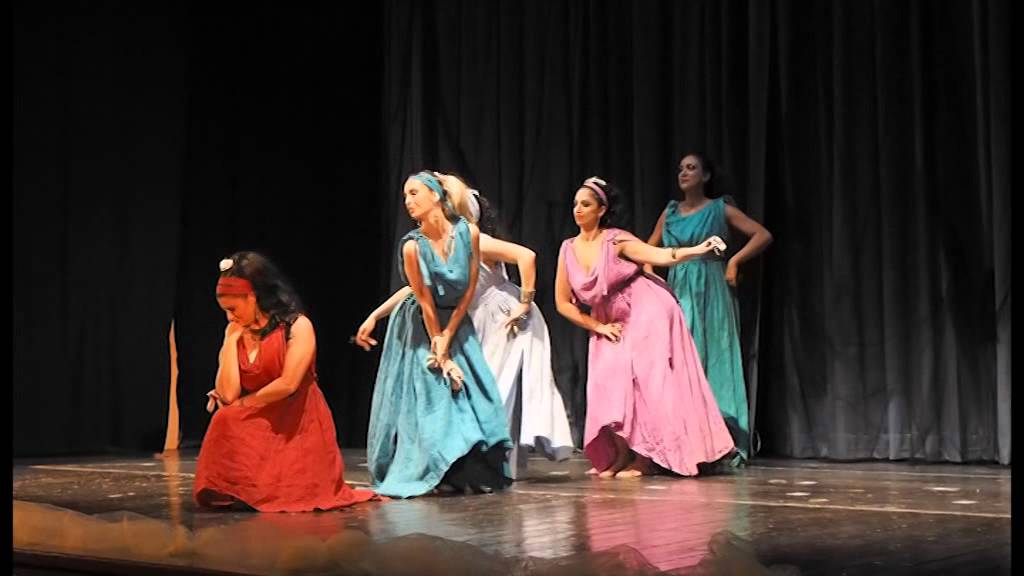 Ninfe Nereidi - Nereides Danze Antiche - Danza delle castagnette ...