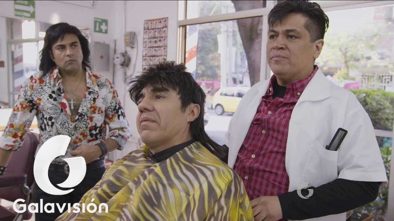 Nosotros los guapos | El Vitor y Albertano en el salón de belleza - YouTube