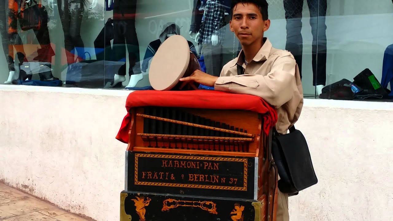 Cilindrero en Tuxtla - YouTube