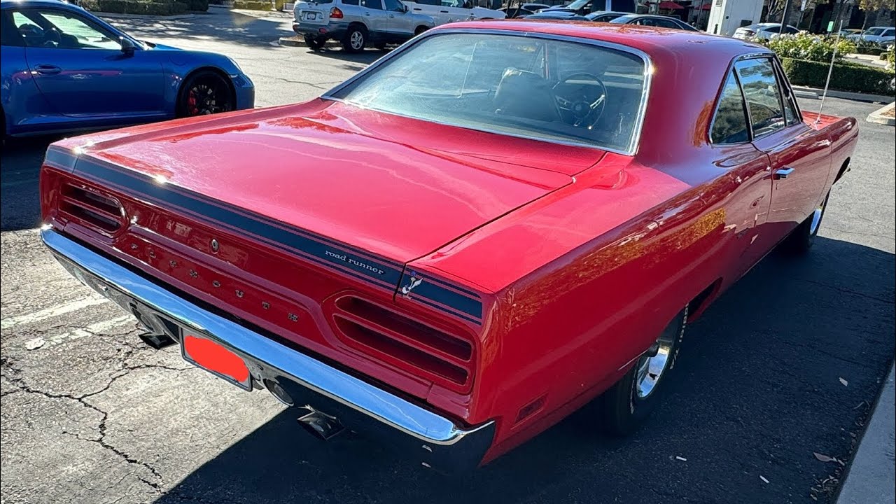 1970 Plymouth Road Runner Horn - YouTube