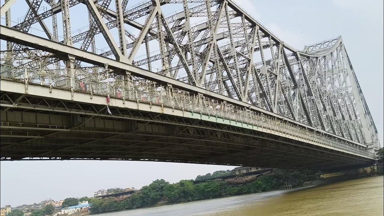 EXCLUSIVE: Rare Footage of Howrah Bridge from Bottom! - YouTube