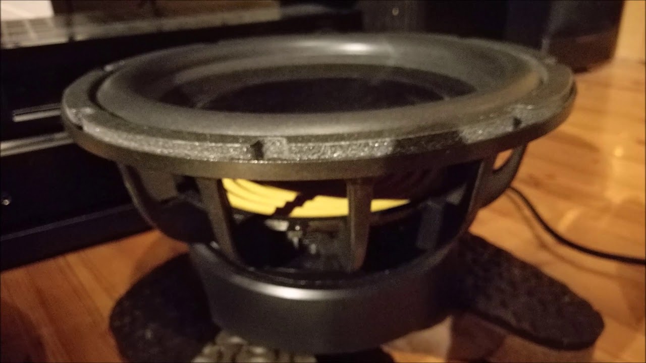Eminence Lab 12 - T-Amp TA 1400 - Subwoofer Action - YouTube