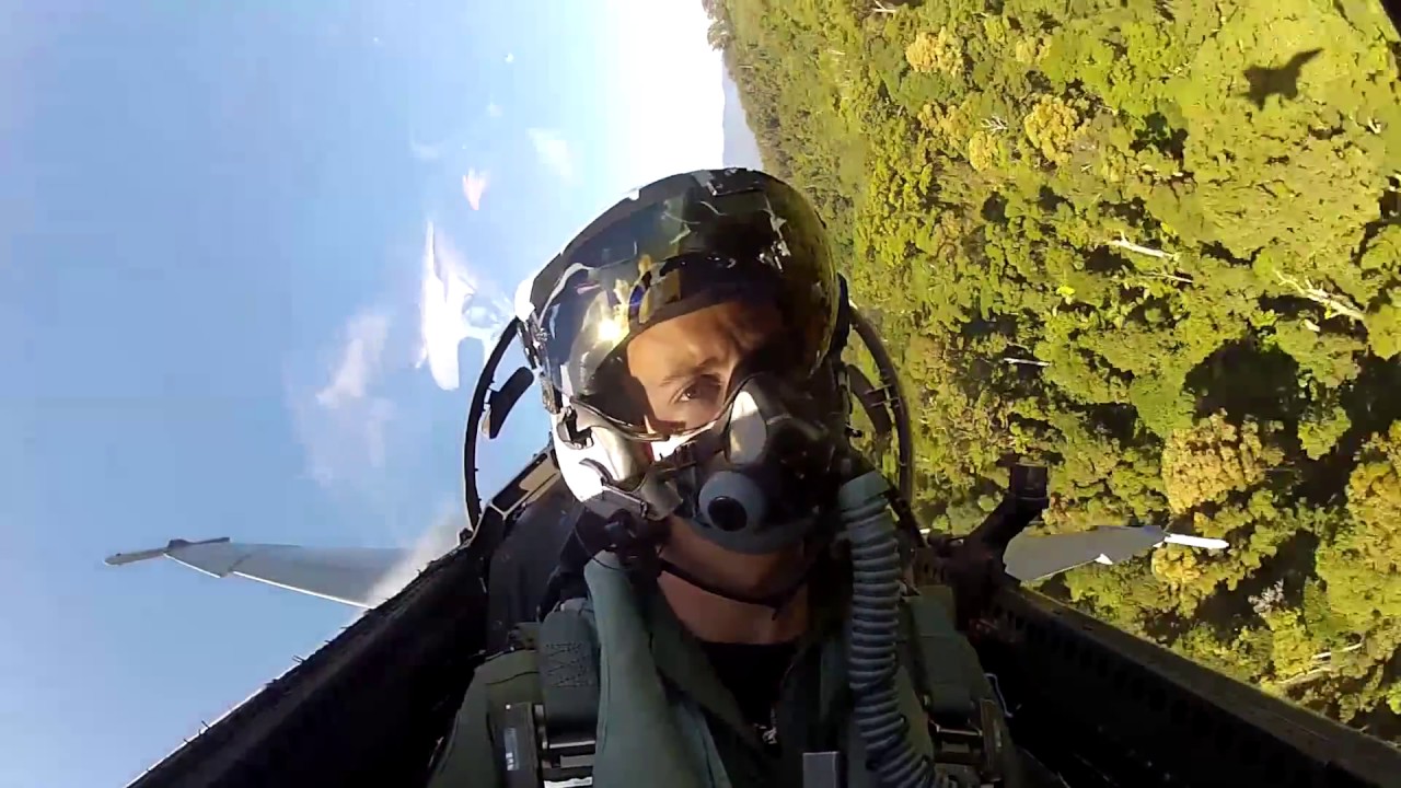 Hornet Ball 2017 - F18 jet fighter - YouTube