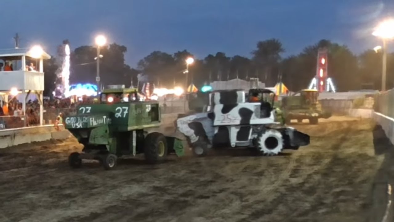 COMBINE DERBY (Feature @ Wright County Fair) - YouTube