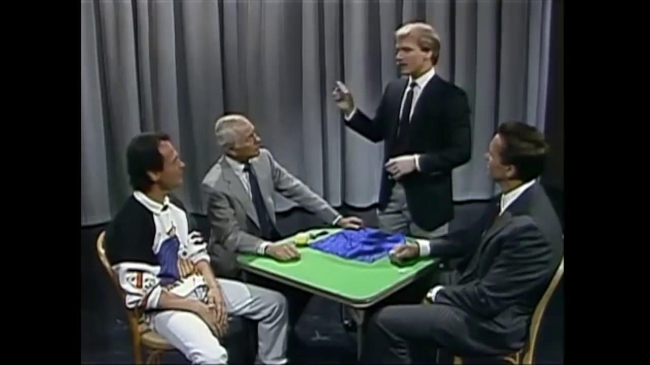 Michael Ammar doing magic for Arnold Schwarzenegger, Billy Crystal, and ...
