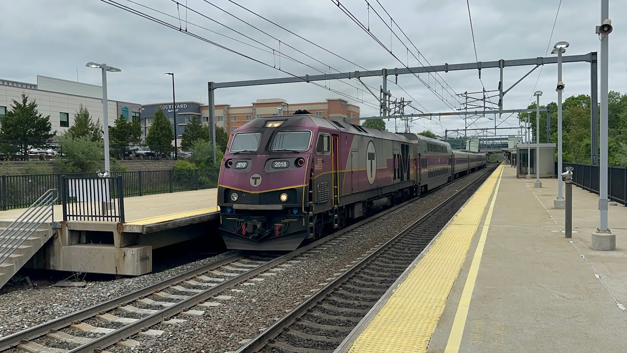 Some Trains @ RTE. 128 - YouTube