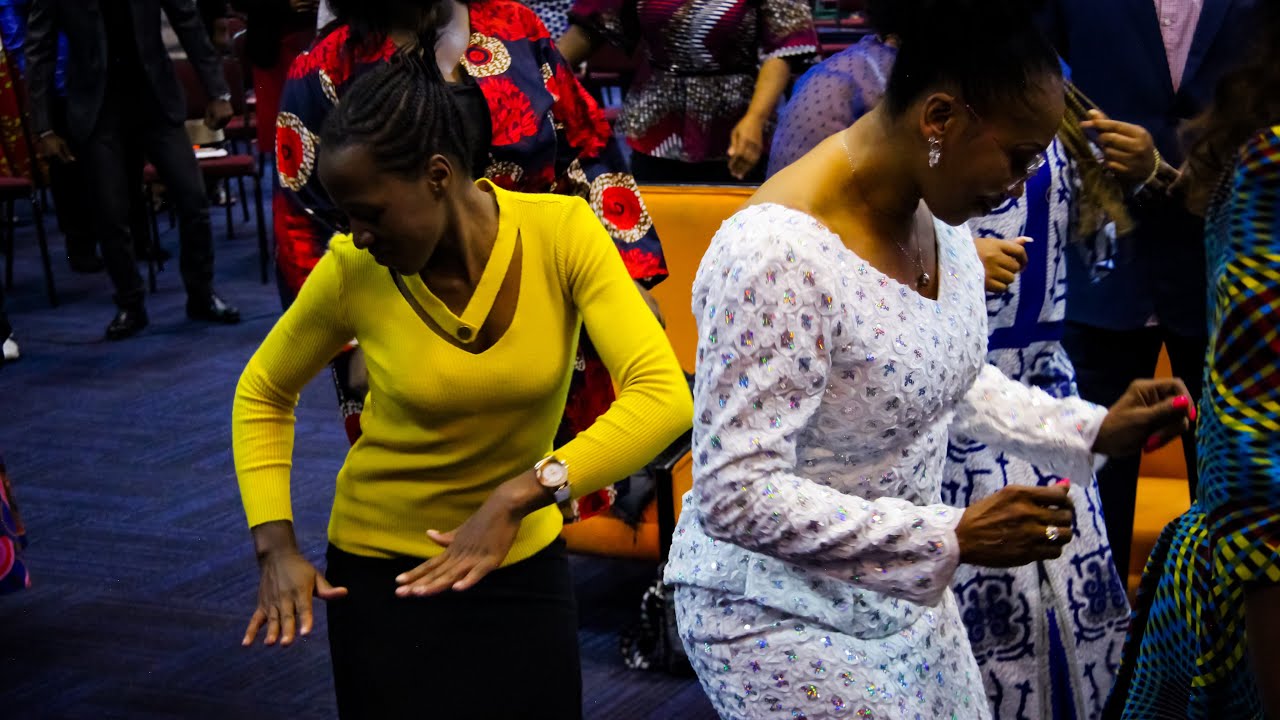 CFC PUSH Band - Zache (Live Performance) - YouTube