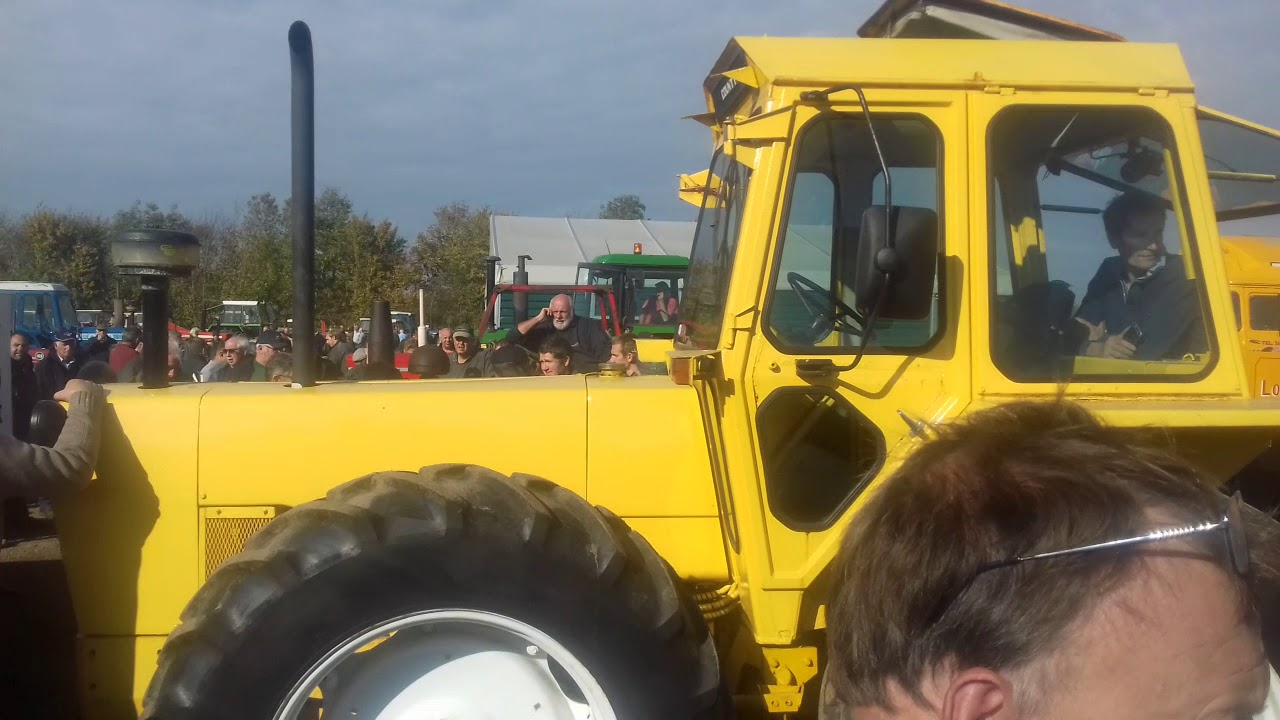 County 1184 sells for £32,000 at Cheffins Sale - YouTube