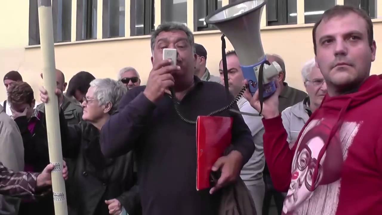 ΚΙΝΗΤΟΠΟΙΗΣΗ ΛΑΙΚΗΣ ΕΠΙΤΡΟΠΗΣ ΝΙΚΑΙΑΣ-ΡΕΝΤΗ ΣΤΟ ΔΗΜΑΡΧΕΙΟ - YouTube