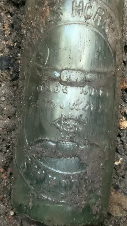 james Horne york st Glasgow beer bottle found bottle digging Scotland - YouTube