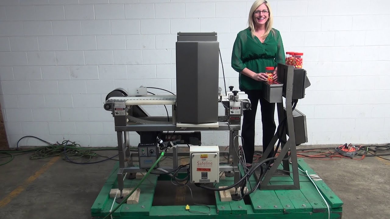 Goring Kerr Metal Detector Demonstration - YouTube