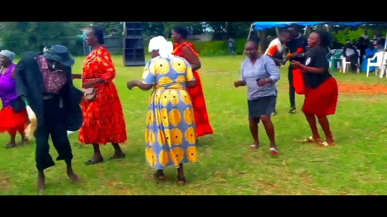 Kadibo Arts Epicentre performing jodongo dance at Otieno Oyoo high ...