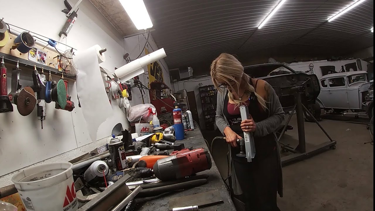 Installing Outriggers into Volkswagen Bus - YouTube