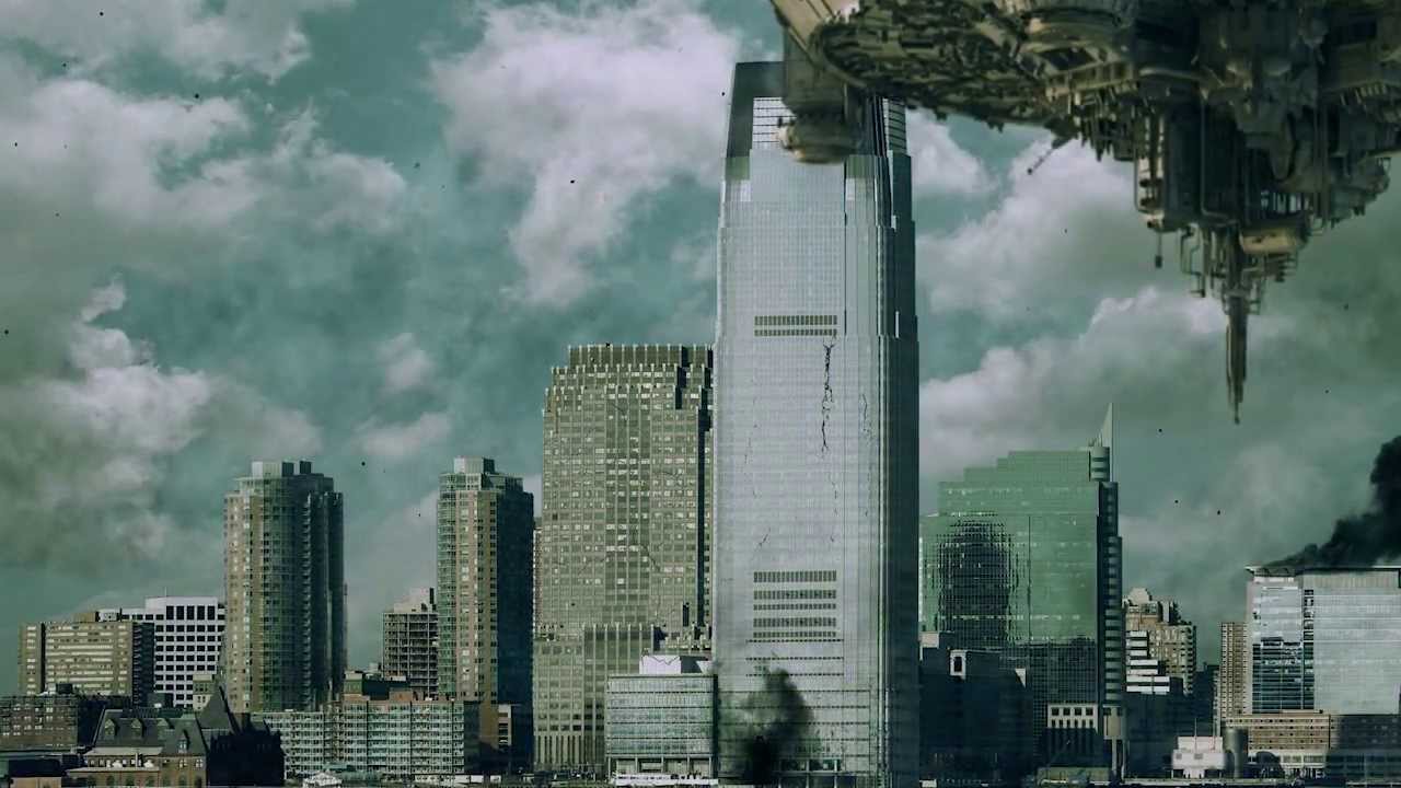 Alien attack in City - YouTube