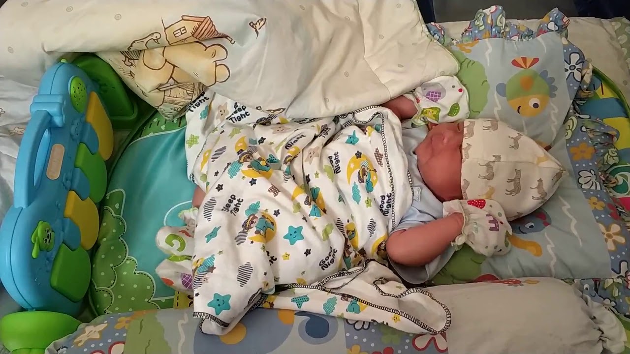 Baby Leon (3 Minggu) - YouTube