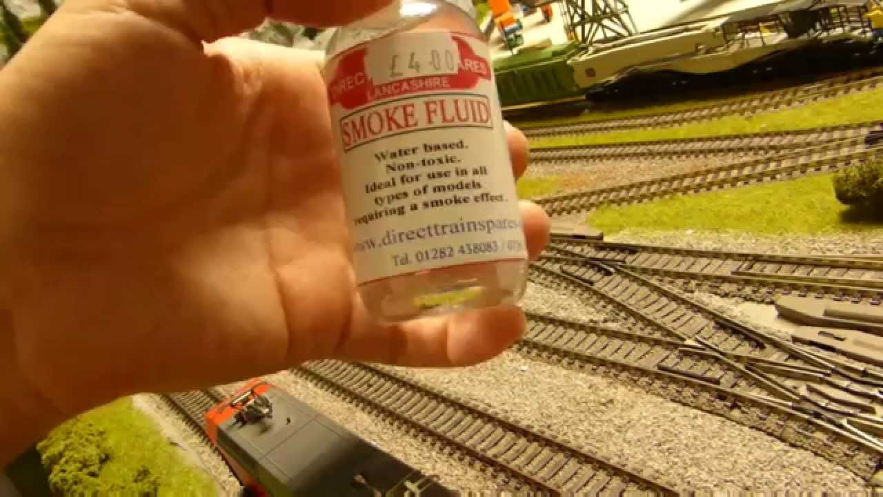 Water based smoke fluid (vid 1). - YouTube