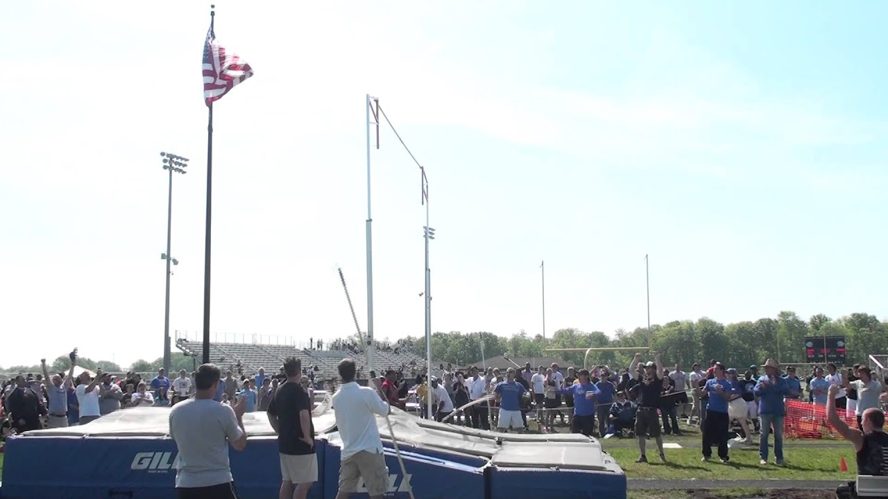 Joey Uhle Pole Vault 17-0 - YouTube