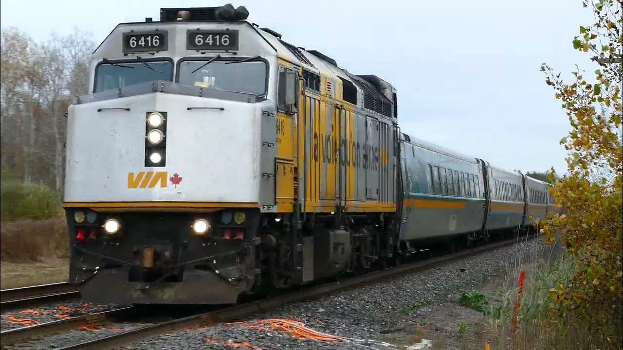 VIA 6416 West Through Grafton - YouTube