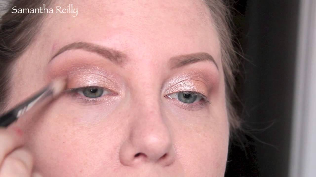 BRIGHT AND NEUTRAL EVERYDAY MAKEUP - YouTube