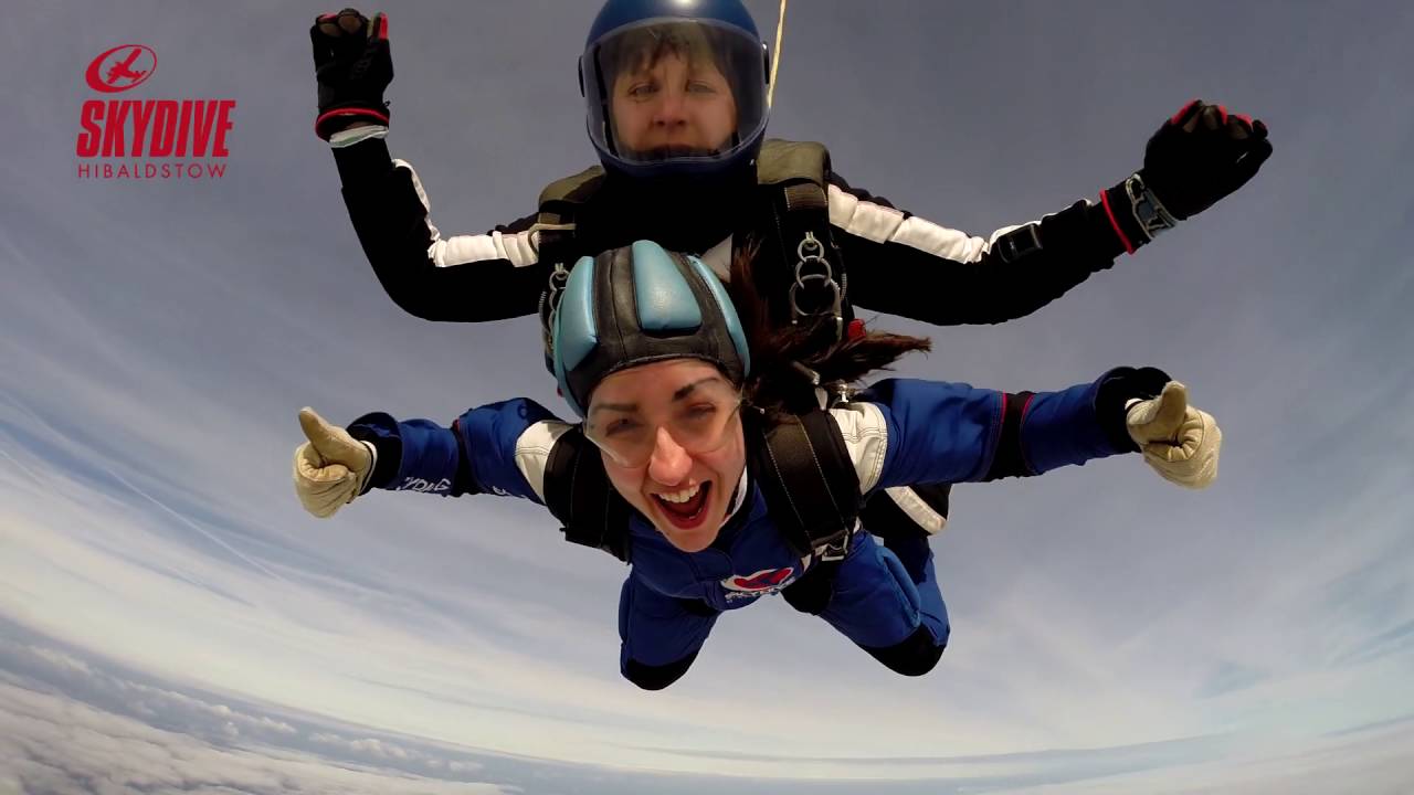 Sofia skydiving - YouTube