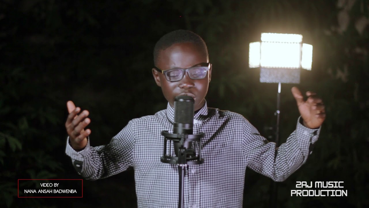 Lets pray through worship(Osei Blessing the 10yrs blind boy) - YouTube