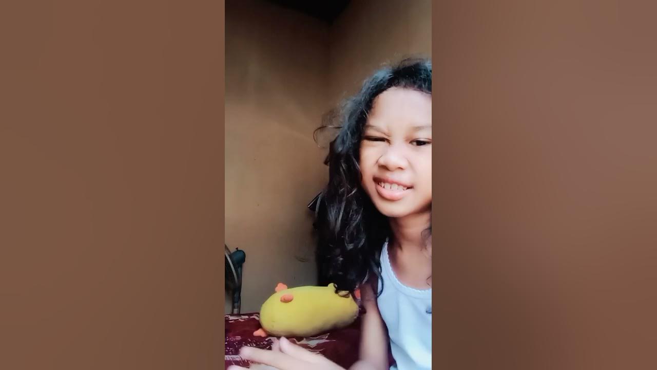 PAKET KEJUTAN DARI LUVIANA #starpop_syahna - YouTube